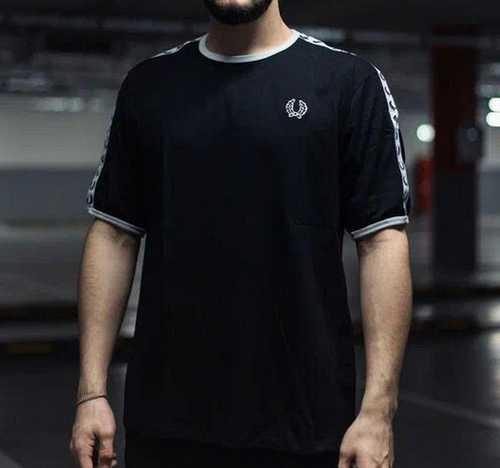 Мужские футболки спортивные Fred Perry