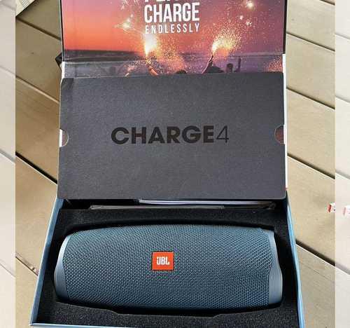 Портативная колонка jbl charge 4