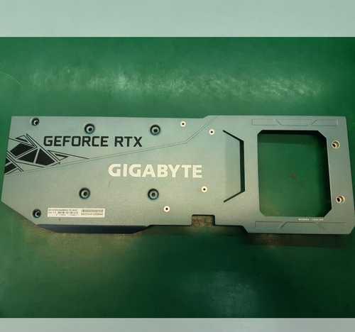 Бэкплэйт Видеокарты Gigabyte RTX 3050 Gaming