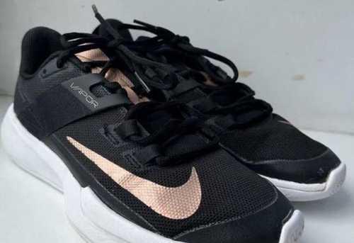 Кроссовки теннисные Nike vapor lite 40р