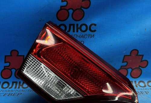 Фонарь багажника левый Kia Rio 4 G4FG 2017-2020