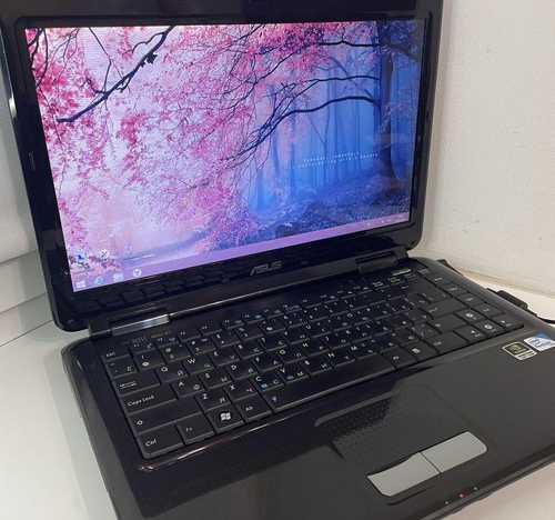 Ноутбук asus K40IN