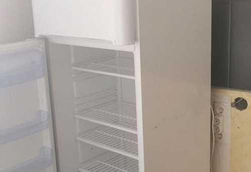 Холодильник indesit t18rnf024