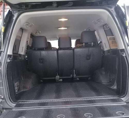 3Д коврики в багажник Lexus LS460