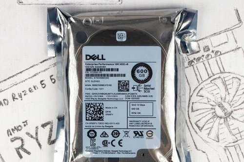 2.5" жесткий диск Seagate / Dell R95FV 600GB