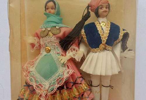 Куклы в греческом костюме сувенир винтаж