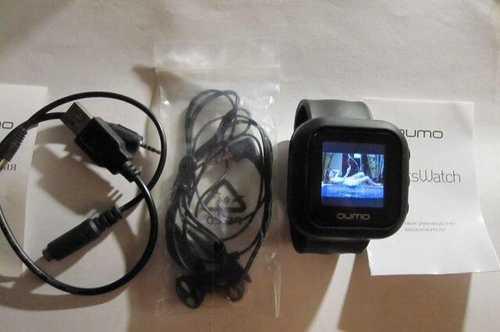 MP3-плеер-часы Qumo SportsWatch 4Gb