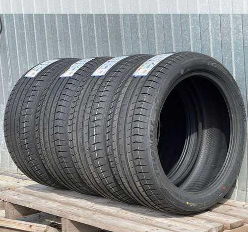 Triangle EffeXSport TH202 235/50 R19