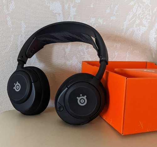 Игровые наушники SteelSeries Arctis Nova 3