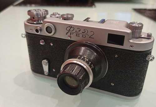 Плёночный фотоаппарат фэд-2