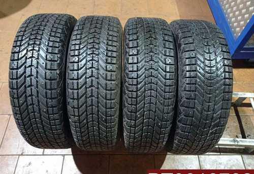 Firestone Winter Force 215/70 R16 110