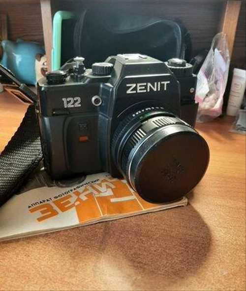 Плёночный фотоаппарат Zenit-122