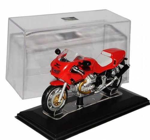 Модель Moto Guzzi Daytona 1000 red 1:24 Starline