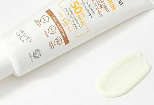 Легкий солнцезащитный крем флюид spf 50 sesderma