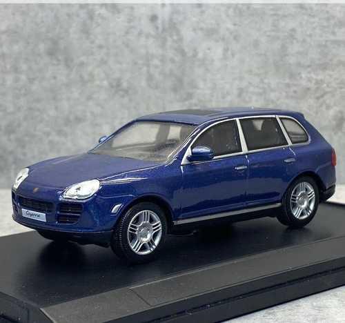 Коллекционная модель Porsche Cayenne Turbo 1:43