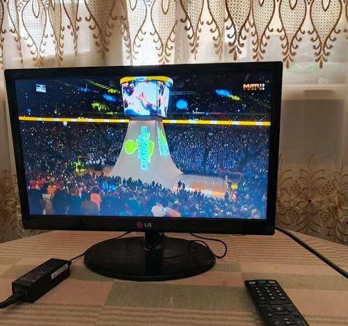 Телевизор LG 19MN43D-PZ. Торг