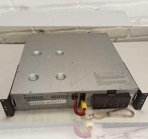 APC SMART UPS 1500