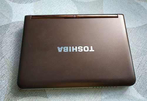 Нетбук Toshiba nb305-108