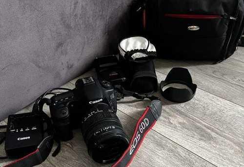 Зеркальный фотоаппарат canon EOS 60D