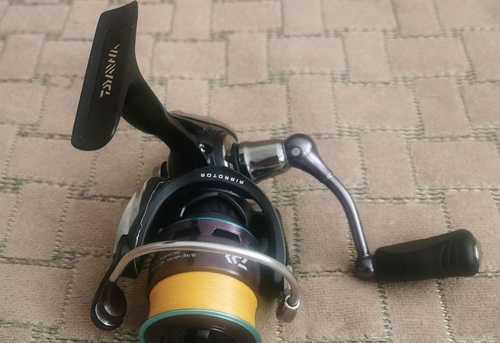 Катушка Daiwa revros E2000A