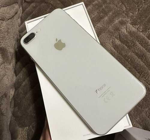 iPhone 8 Plus, 64 ГБ