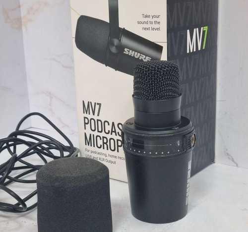 Микрофон Shure MV7