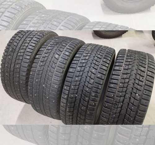 Dunlop SP Winter Ice 01 215/55 R16