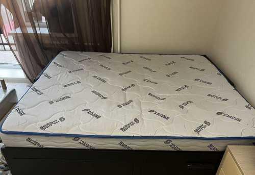 Кровать Икеа с матрасом Hilding Anders 160х200