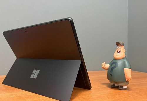 Microsoft Surface Pro 9 i7 16Gb 256Gb (новый)