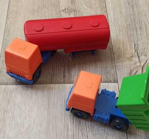 Игрушка грузовик