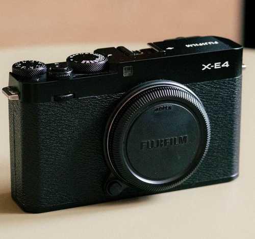 Фотоаппарат Fujifilm X-E4 Body Black