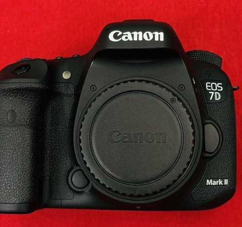 Canon 7d mark ii (как новый)