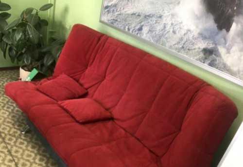 Офисная мебель - кресло, стелаж, диван