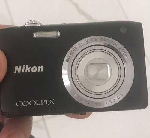 Цифровой фотоаппарат Nikon Coolpix S2800