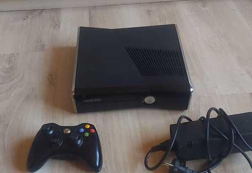 Xbox 360, 250gb, прошит freeboot, 30игр