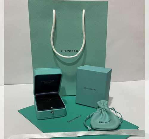 Коробка tiffany & CO. Под кулон