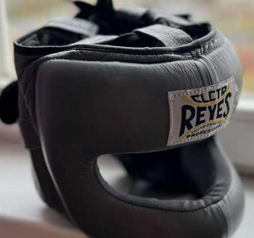 Шлем с бампером reyes cleto