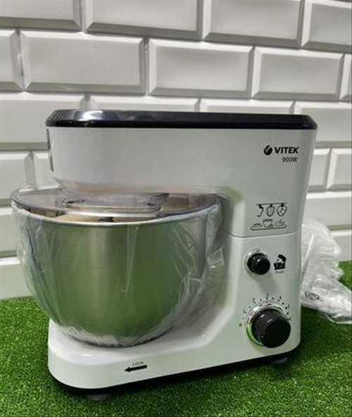 Кухонная машина Vitek 900W Новая