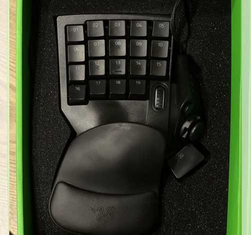 Razer Tratarus Pro Black