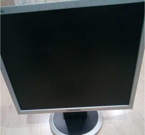 Монитор samsung syncmaster 940n