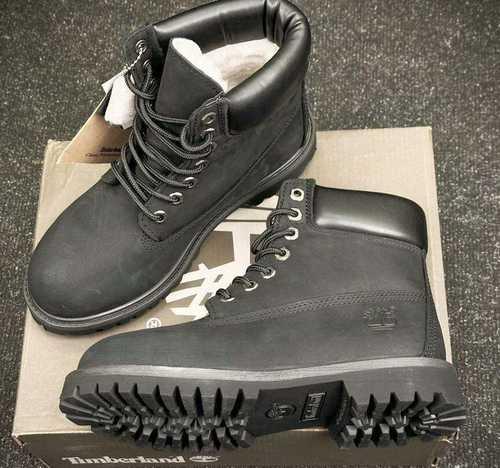 Ботинки timberland черные с мехом