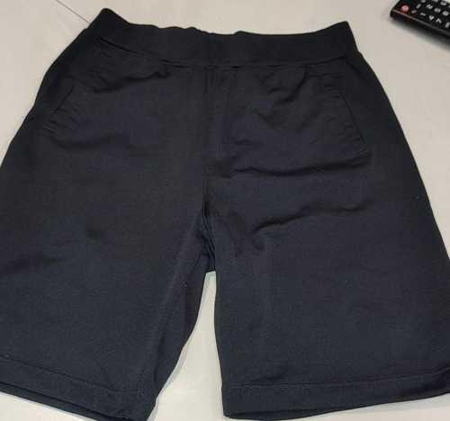 Спортивные шорты uniqlo 3-4