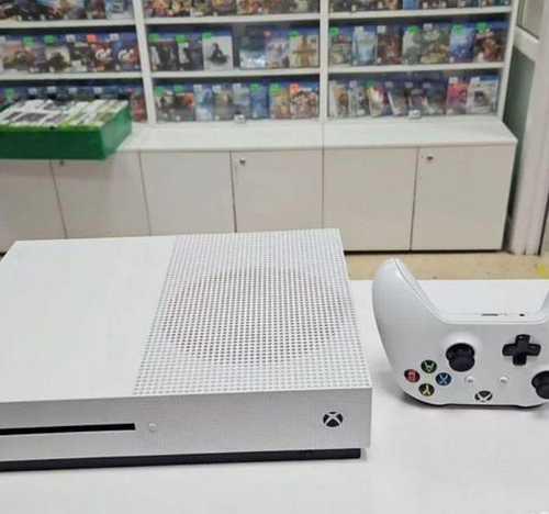 Xbox one s с играми