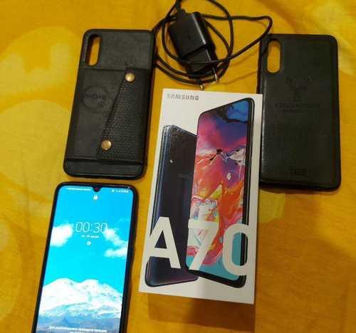 Samsung Galaxy A70, 6/128 ГБ