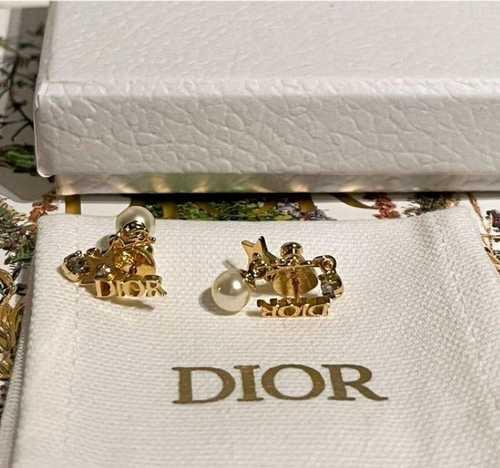 Серьги Dior