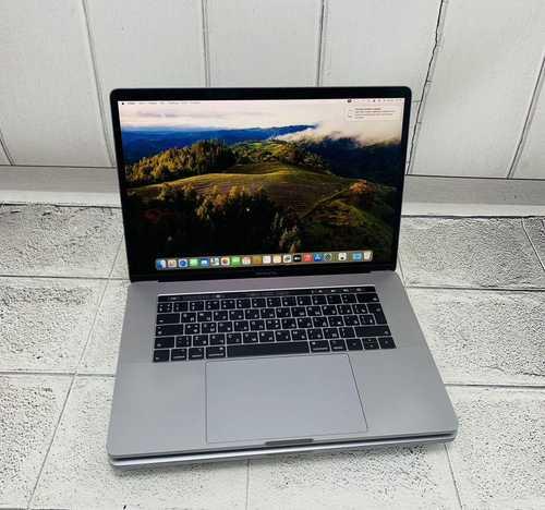 Macbook pro 15 2019 i9/pro 560x 3 штуки