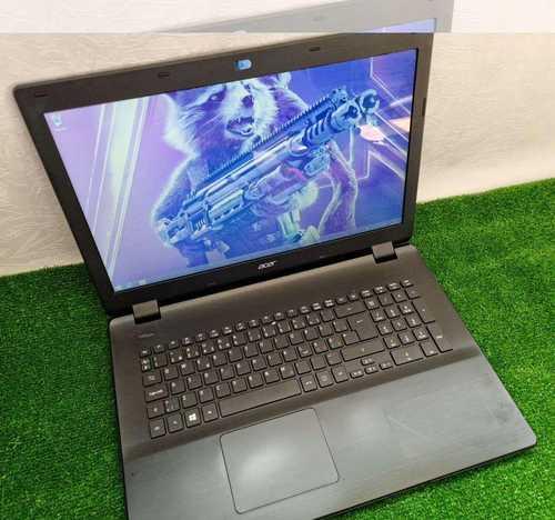 Acer 17.3" AMD 4core/8GB/512GB/R2