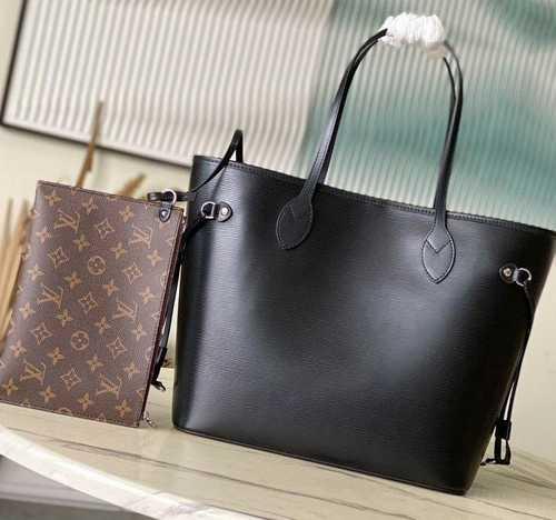 Сумка женская Louis Vuitton Neverfull MM С чипом