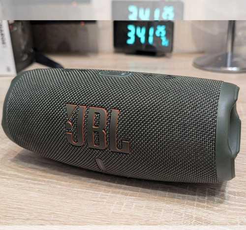 Колонка JBL Charge 5