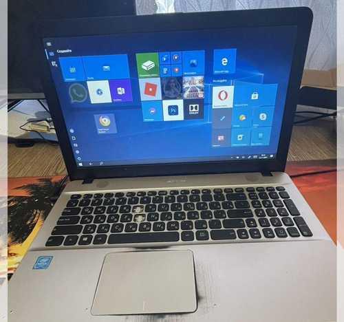 Ноутбук Asus d541n